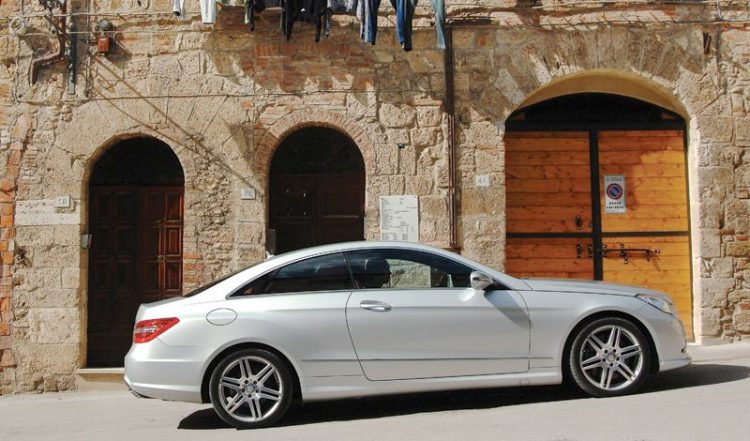 The E550 Coupe: A New Spin on Old Design | Dolce Luxury Magazine