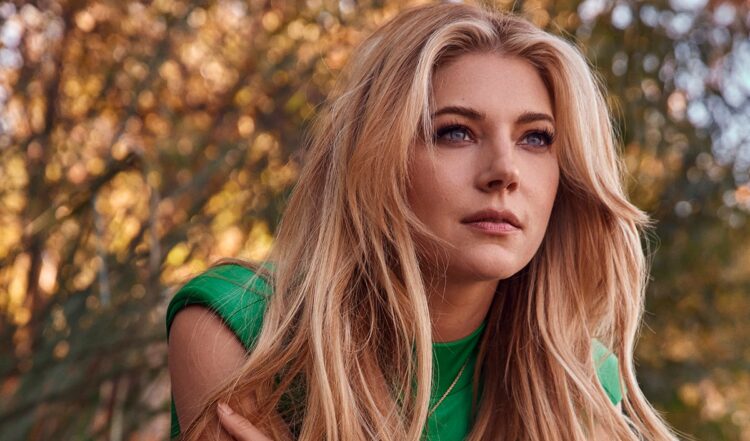 Katheryn Winnick Fearless On-and Off-screen | Dolce Luxury Magazine